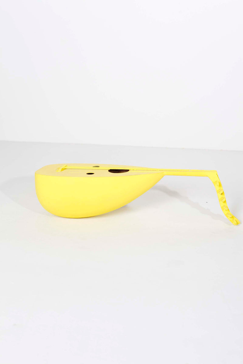 Yellow Arabic Oud – ProppedUpRentals