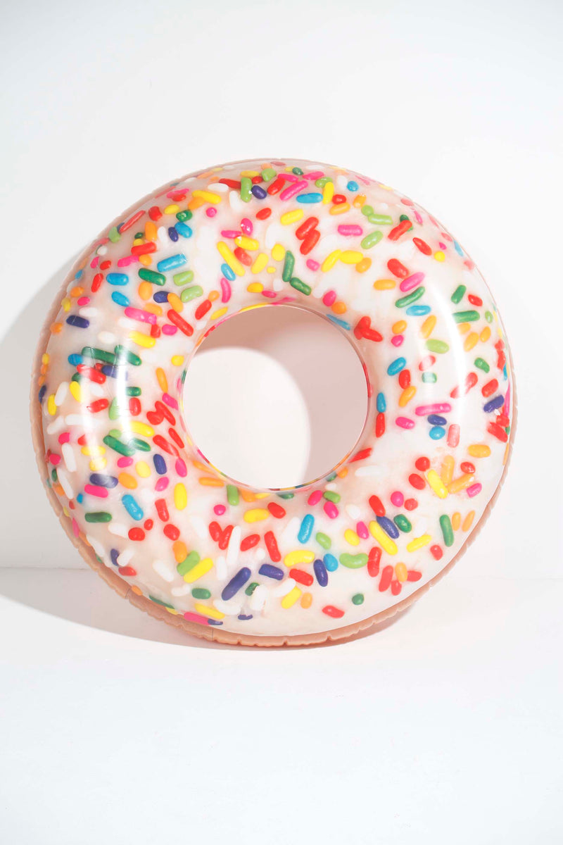 Inflatable Donut Ring Pool Float – ProppedUpRentals