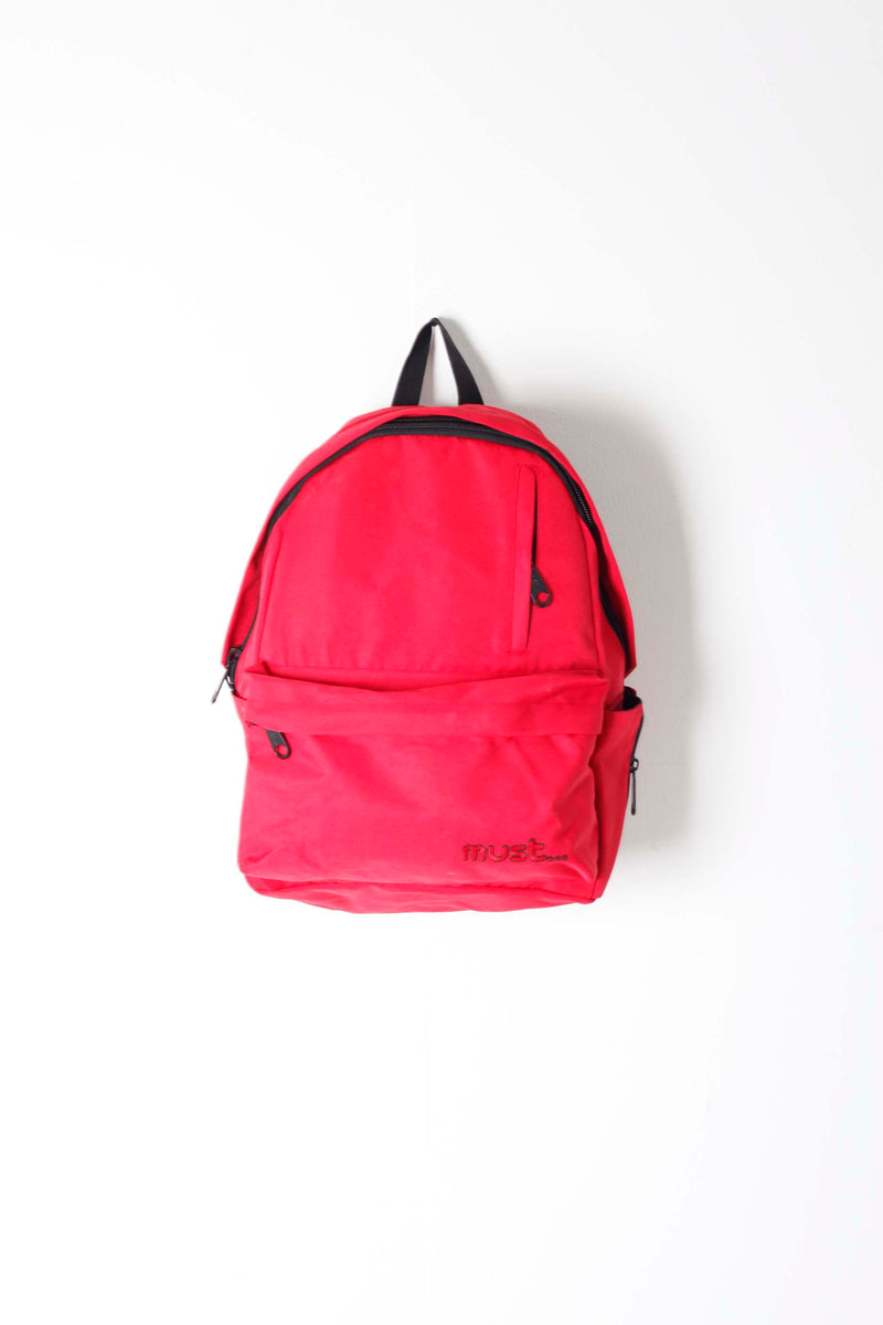 Kids Red Backpack – ProppedUpRentals