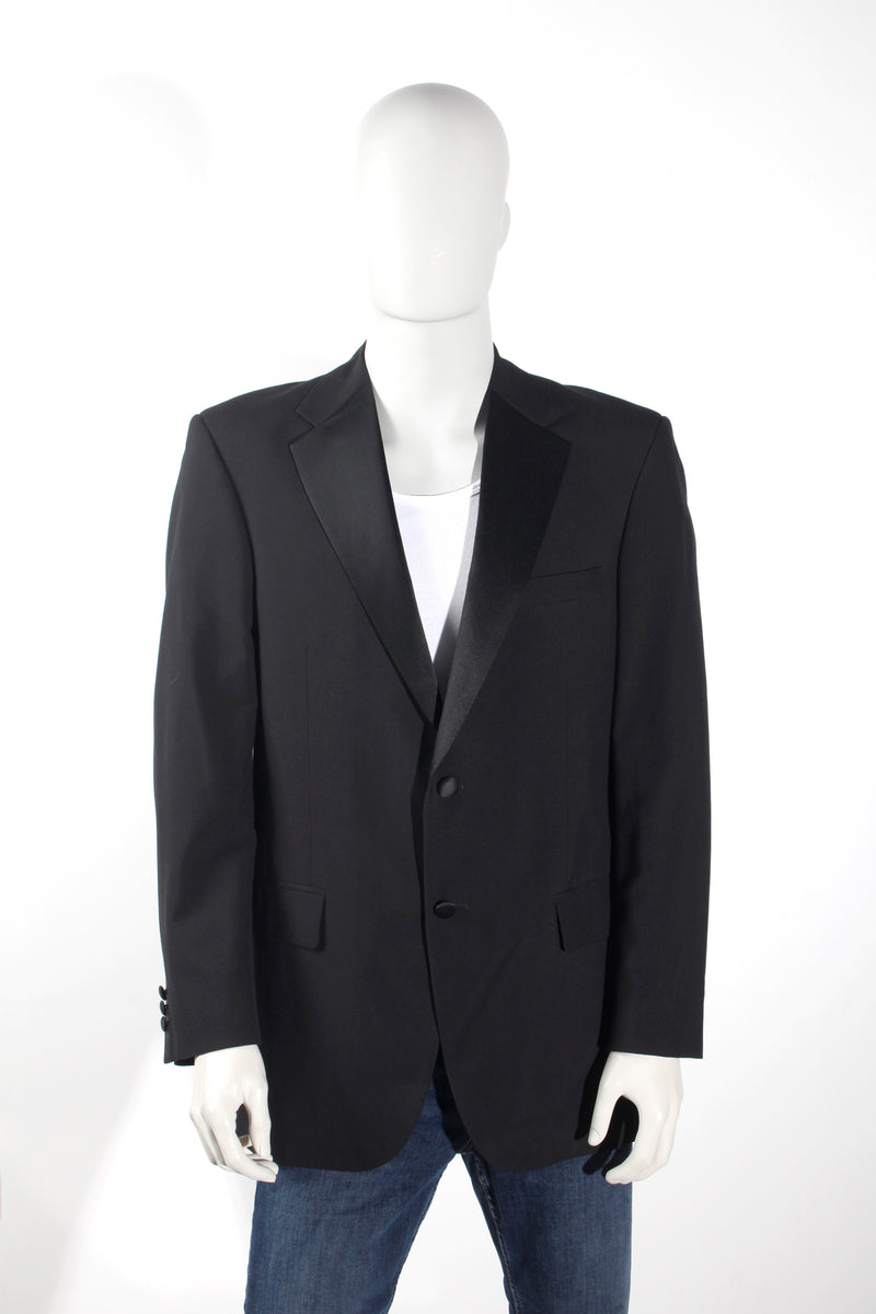 Men's Black Tuxedo Dinner Jacket (Eu52) – ProppedUpRentals