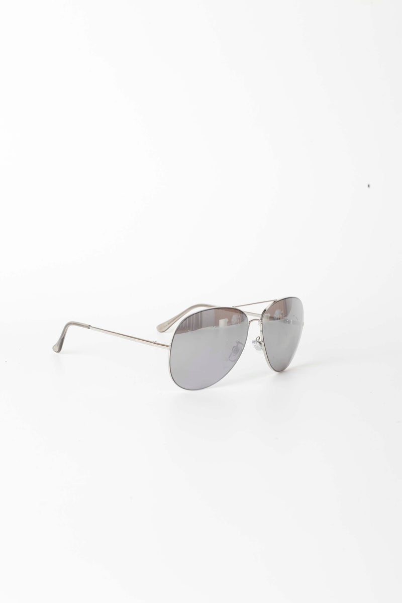 Silver Mirrored Aviator Sunglasses – ProppedUpRentals